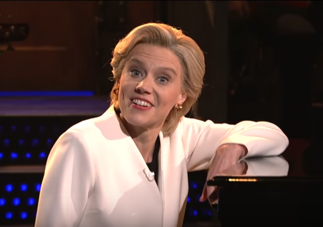 SNL manages to politicize Hallelujah