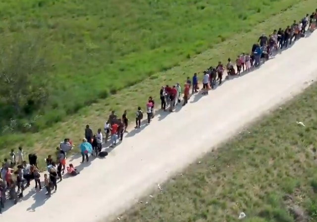 Drone Catches Hundreds of Migrants Crossing Into Texas Days Before ...