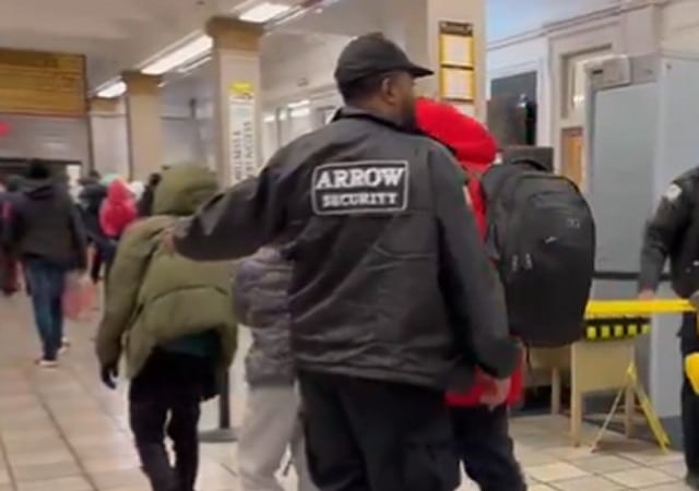 NYC Forcing Brooklyn Students to Go Remote as City Moves Nearly 2,000 ...